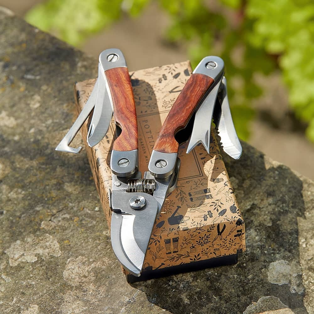 Garden Multi Tool | Museum Selection