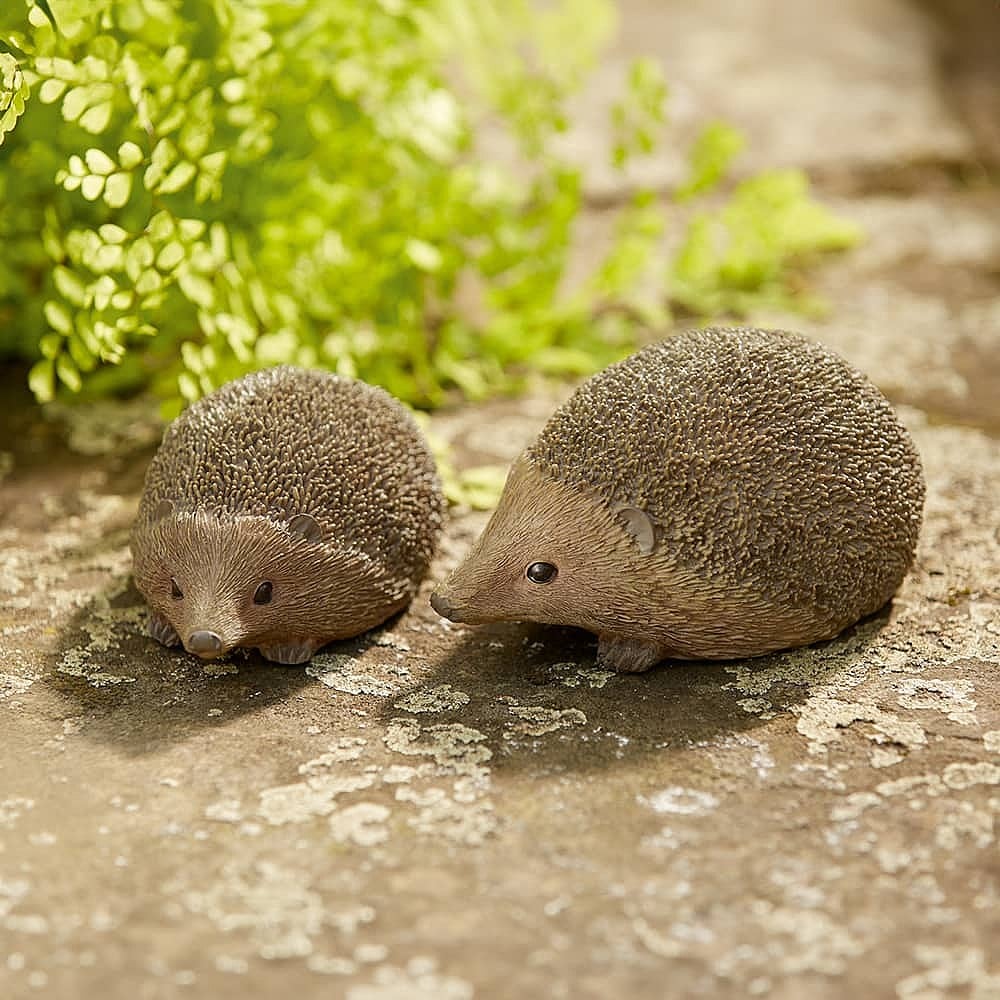 Hedgehog garden ornament store