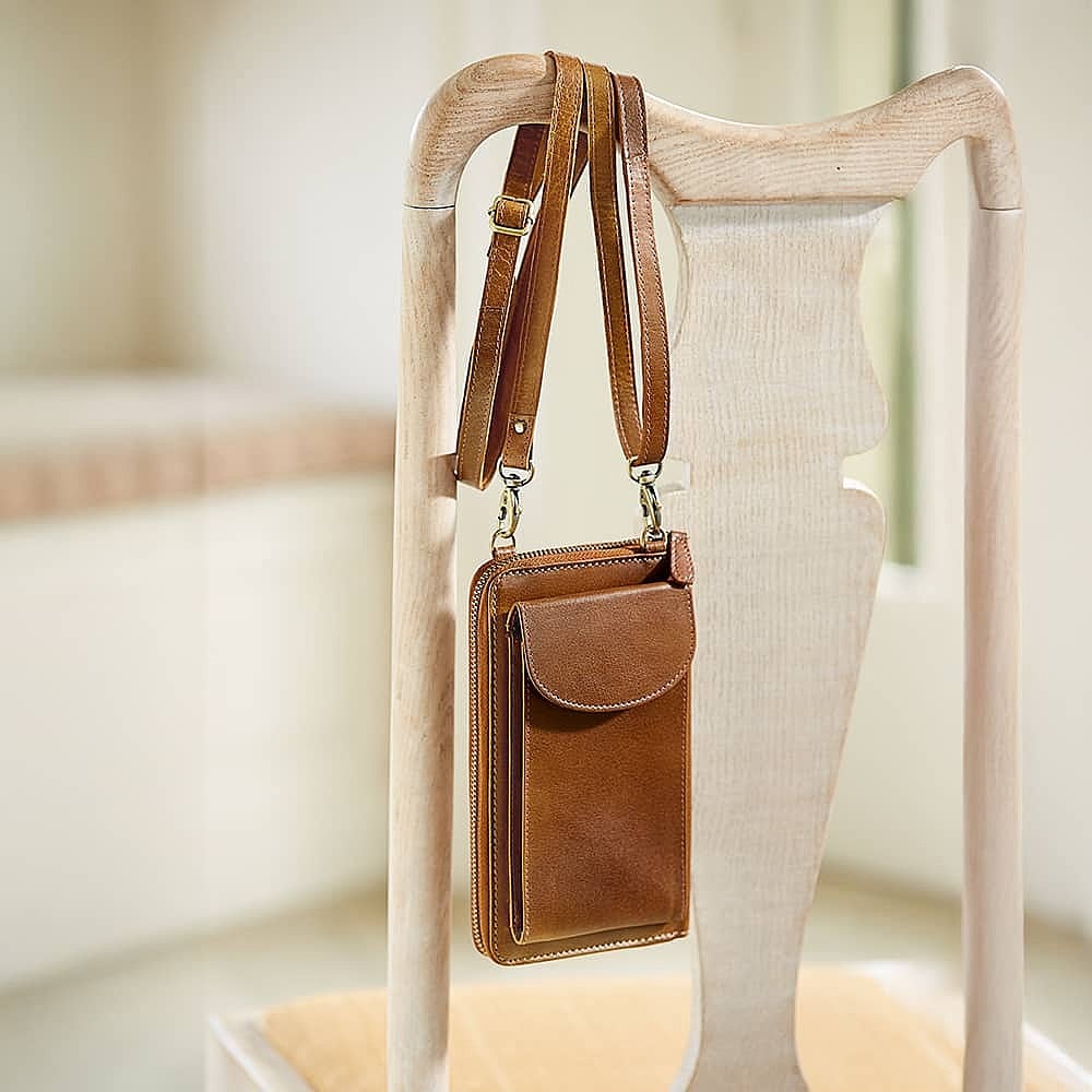Brown Leather Phone Cross-Bag | Museum Selection
