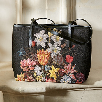 Canvas Bags | Tote Bags | Leather Bags | Handbags | Museum Selection