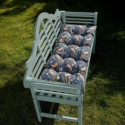 Garden Furniture | A Selection of Styles to Suit Any Garden | Museum ...