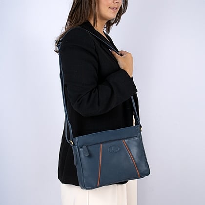 Canvas Bags | Tote Bags | Leather Bags | Handbags | Museum Selection
