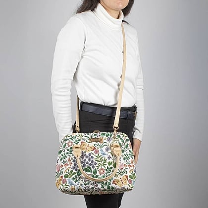 Canvas Bags | Tote Bags | Leather Bags | Handbags | Museum Selection