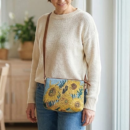 Canvas Bags | Tote Bags | Leather Bags | Handbags | Museum Selection